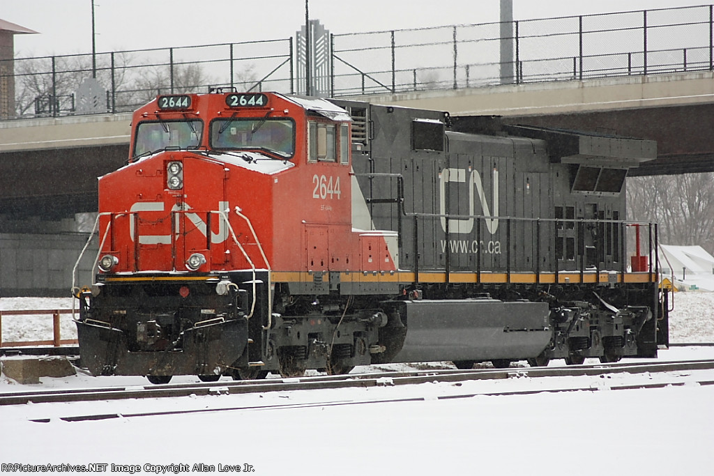 CN 2644